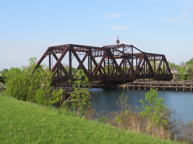 Riding the Niagara Circle Route – Sean Marshall