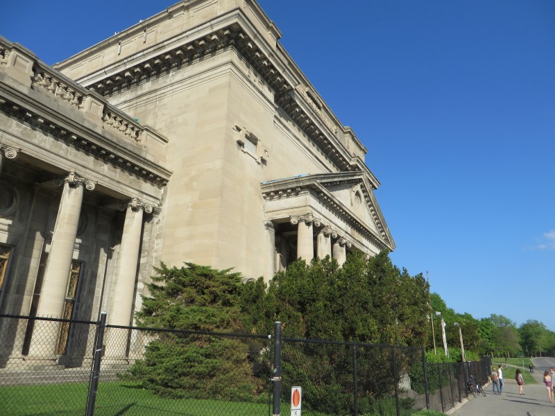 Riding the Niagara Circle Route – Sean Marshall