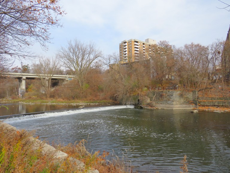 The complicated history of Dundas Street – Sean Marshall